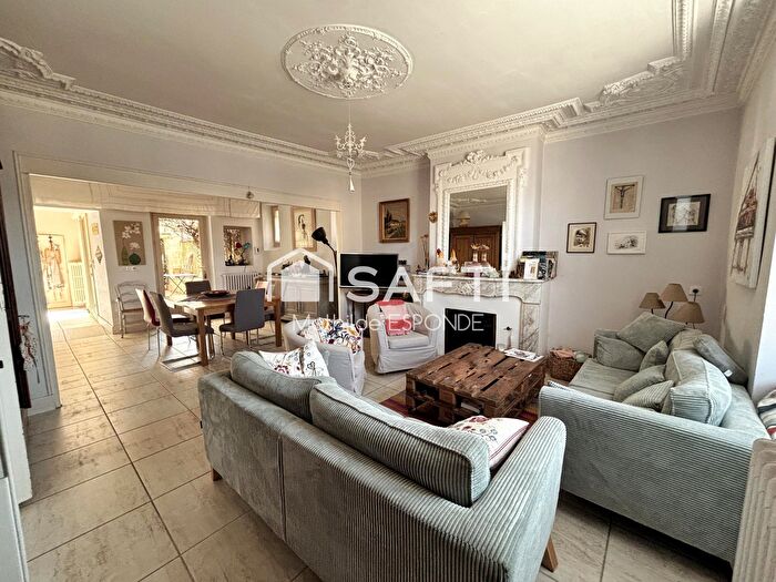 Maison à vendre - Condom - 7 pièces - 5 chambres