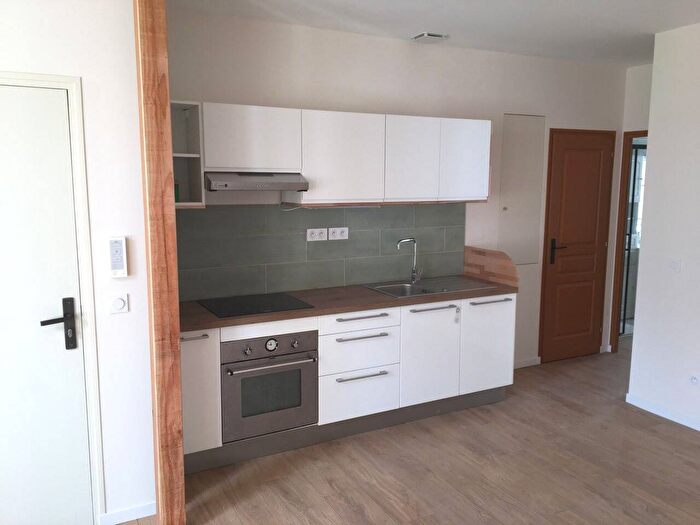 Appartement à louer - Joigny - 3 pièces - 2 chambres