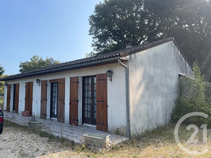 Maison à vendre - Montpon-Ménestérol - 4 pièces - 3 chambres