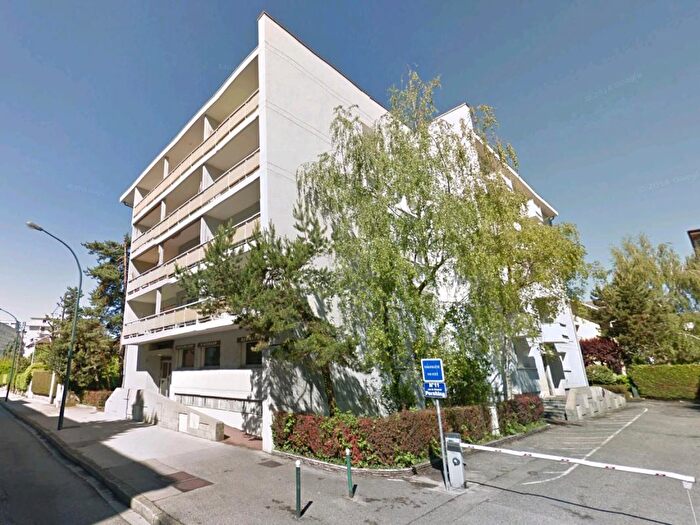 Appartement à louer - Annecy, Parmelan, Albigny - 2 pièces - 1 chambre