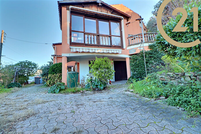 Maison 8 pièces à vendre - Saint-Raphaël