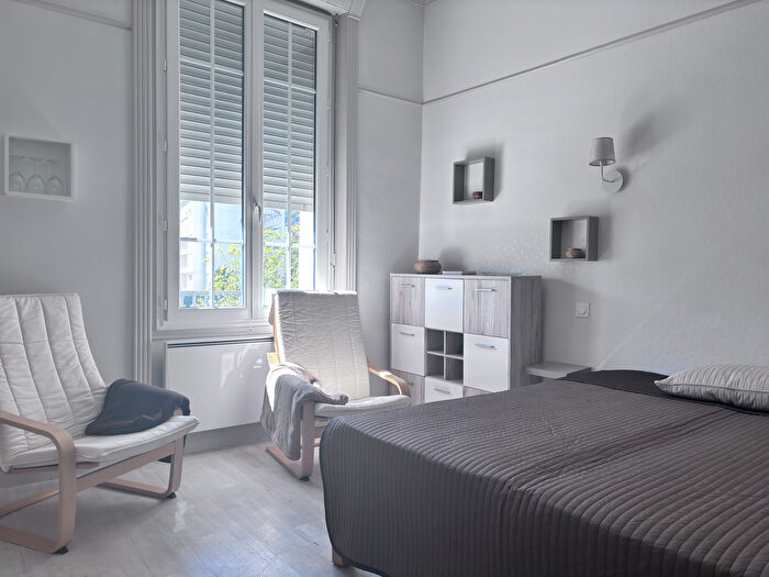 Appartement 1 pièce à louer - Châtel-Guyon