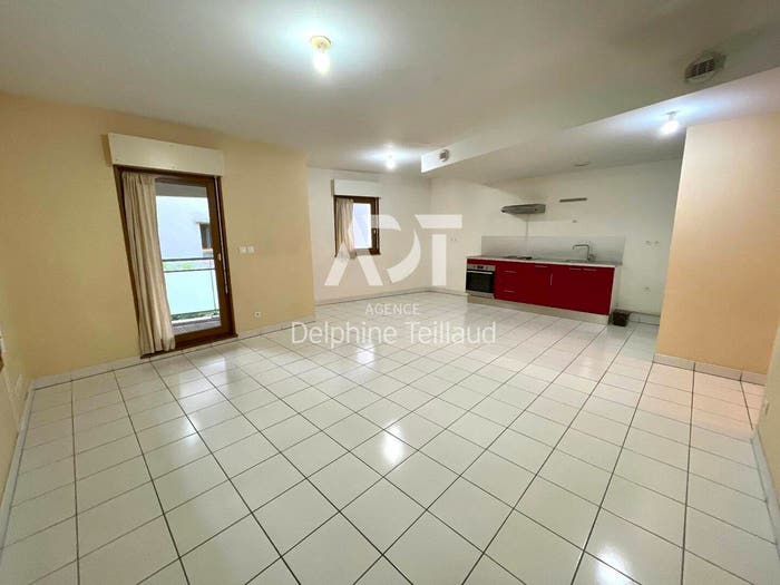 Appartement 3 pièces à Championnet-Caserne de Bonne, Grenoble, à louer