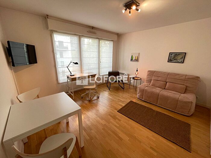 Appartement à louer - Parchamp Albert Kahn, Boulogne-Billancourt - 1 pièce