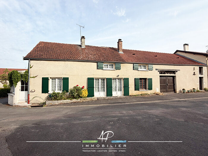 Maison 6 pièces à Norges-la-Ville, à vendre