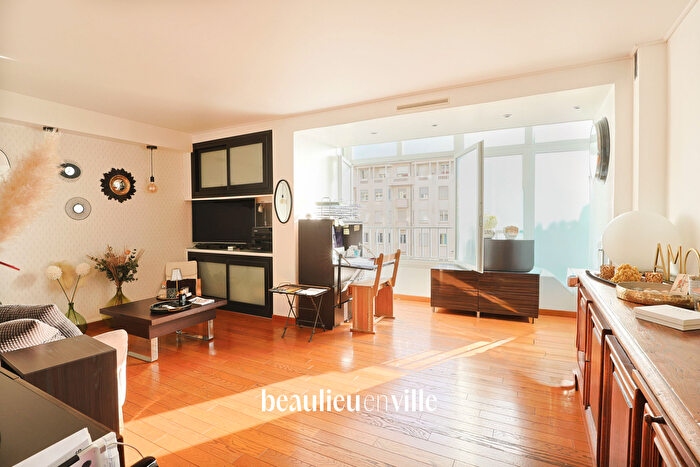 Appartement à vendre - Marseille e , Catalans, Pharo - 3 pièces - 2 chambres