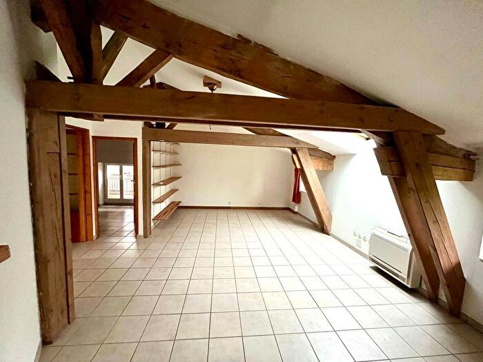 Appartement 3 pièces à Monteils, à louer