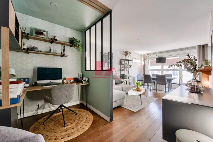 Appartement à vendre - Issy-les-Moulineaux, Les Iles, La Ferme - 4 pièces - 3 chambres