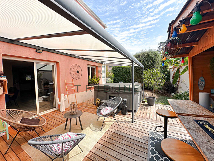 Maison à vendre - Le Passage - 4 pièces - 3 chambres