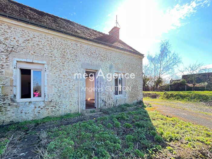 Beaumont-sur-Sarthe - Maison 5 pièces à vendre