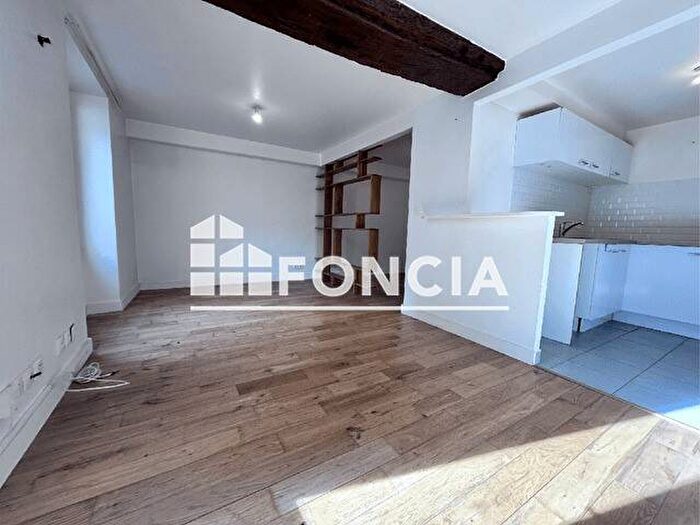 Appartement à louer - Centre Ville, Rueil-Malmaison - 1 pièce