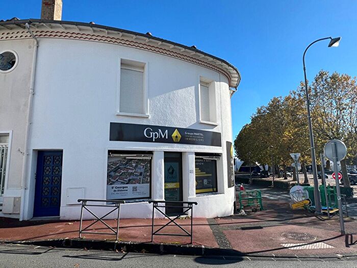 Appartement à louer - Centre Ville, Royan - 3 pièces - 2 chambres