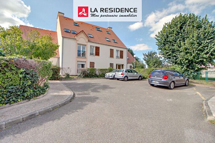 Appartement 3 pièces à vendre - Les Clayes-sous-Bois, Centre-ville