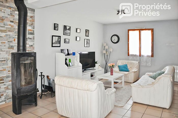 Maison 4 pièces à Astillé, à vendre