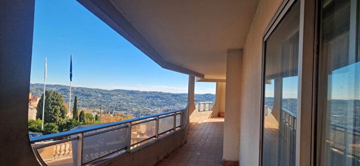 Appartement à vendre - Grasse, Saint-François - 5 pièces - 2 chambres