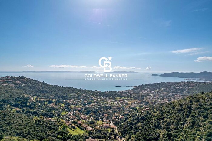 Maison à vendre - Le Lavandou, Rousset, Four des Maures, Saint-Clair - 8 pièces - 6 chambres