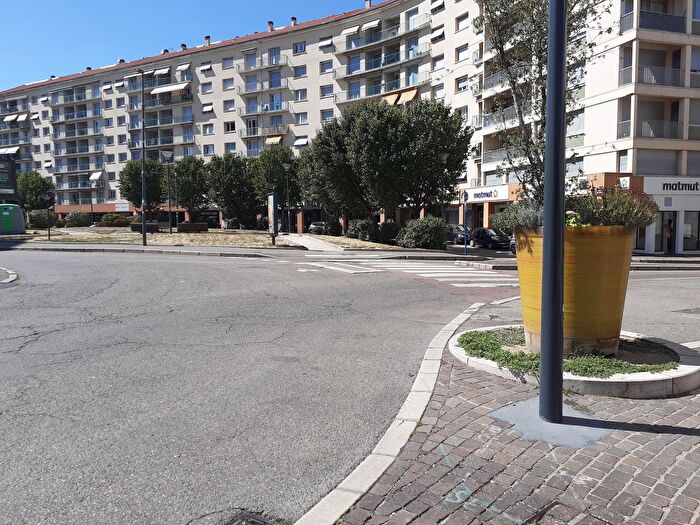 Appartement 4 pièces à Saint-Chamond, Centre-ville, Saint-Ennemond, Chavanne, à vendre