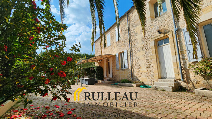 Maison à vendre - Saint-André-de-Cubzac - 10 pièces - 7 chambres