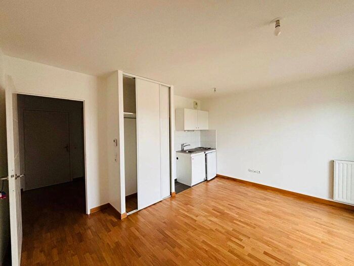 Appartement à louer - Le Clos, Vélizy-Villacoublay - 1 pièce