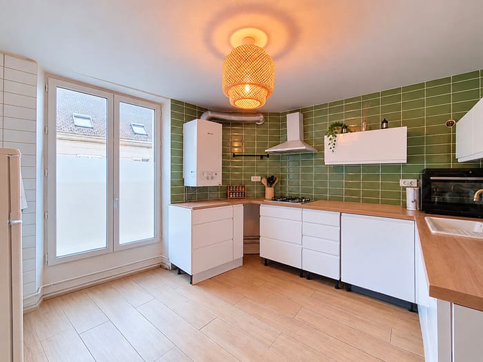 Maisons à vendre et appartements à louer - 3