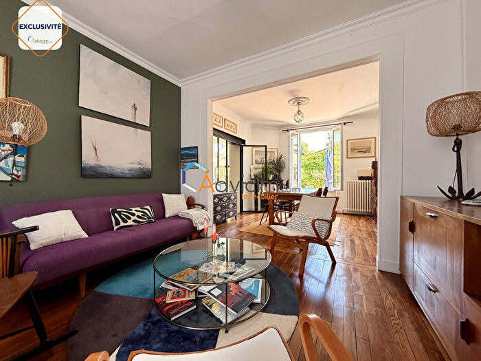 Maison 5 pièces à Orléans, Les Murlins, à vendre