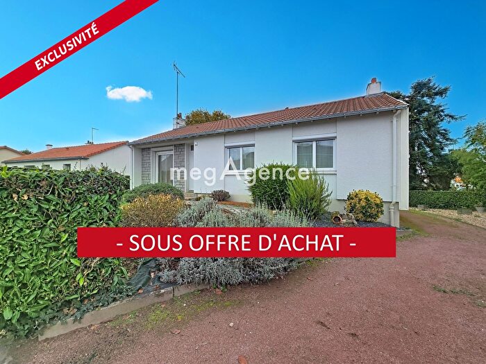 Maison à vendre - Cholet, Choletière - 7 pièces - 5 chambres