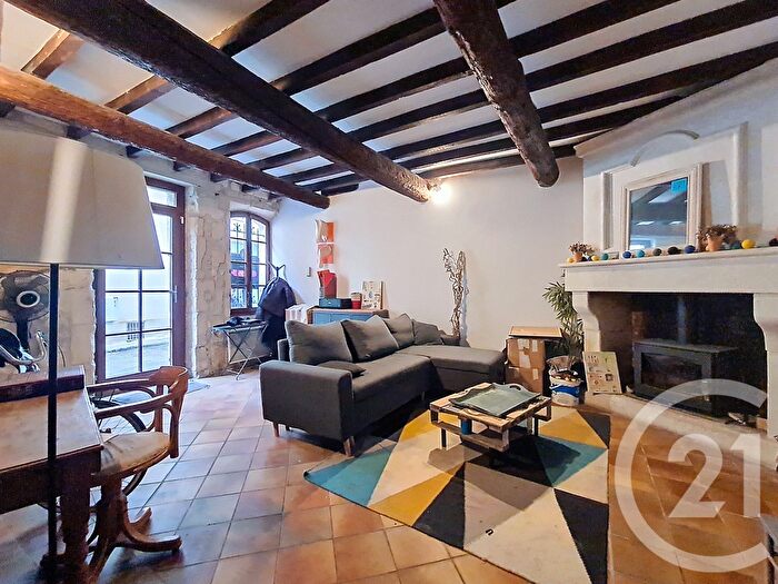Arles, Centre-ville : Maison 2 pièces à vendre