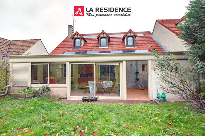 Maison à vendre - Buchelay - 6 pièces - 4 chambres