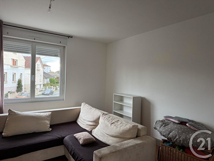 Montluçon, Croix Blanche, Diénat : Appartement 3 pièces à louer