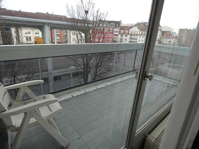 Appartement à louer - Strasbourg, Neudorf, Etoile, Gare, Schluthfeld - 3 pièces - 2 chambres