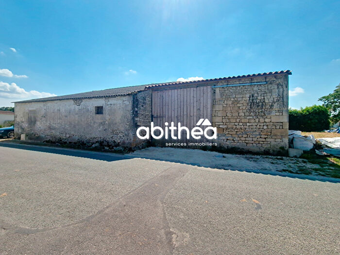 Maison à vendre - Pons - 4 pièces - 3 chambres