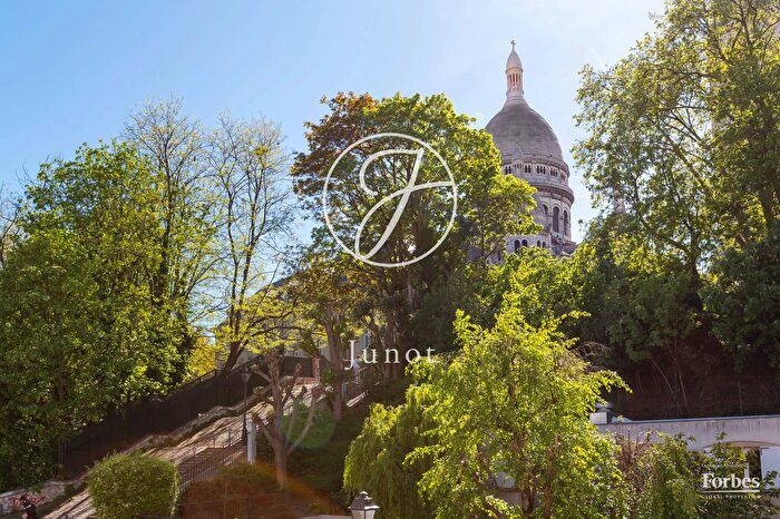 Paris 18ème, Montmartre, Sacré Coeur, Abbesses - Appartement 4 pièces à vendre