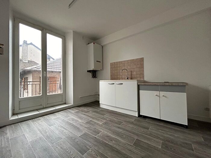 Appartement 4 pièces à Saint-Dié-des-Vosges, Provinces de France, à louer