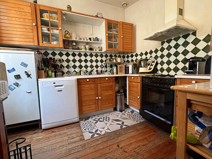 Maison à vendre - Cahors, Centre-ville - 6 pièces - 4 chambres