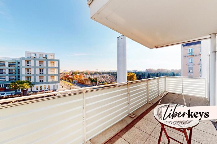 Appartement à vendre - Lyon e , Jean Macé - 2 pièces - 1 chambre