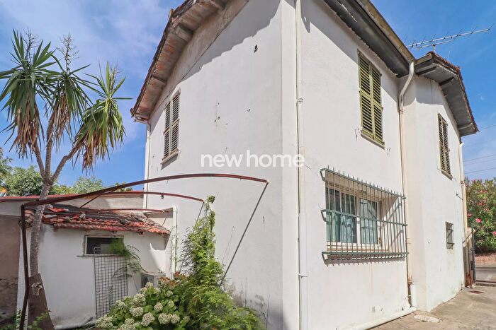 Cannes : Maison 4 pièces à vendre