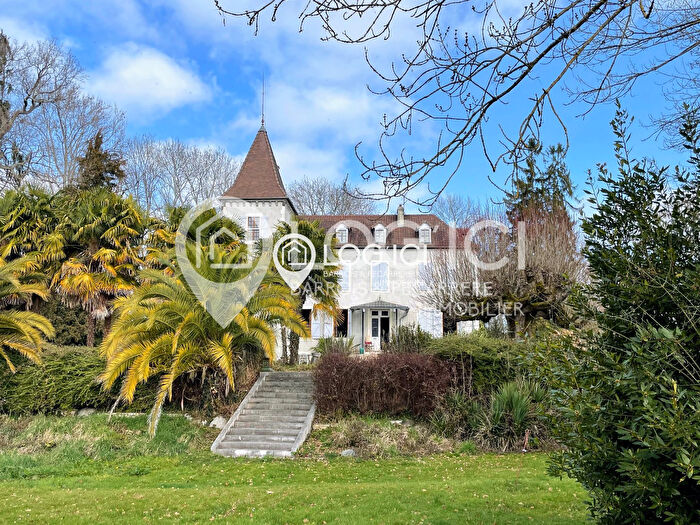 Maison à vendre - Pontiacq-Viellepinte - 14 pièces - 7 chambres