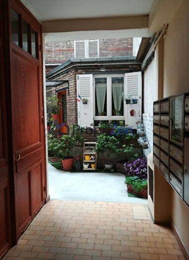 Appartement à louer - Aligre-Gare de Lyon, Paris ème arrondissement - 2 pièces - 1 chambre