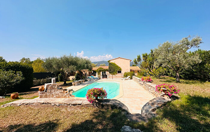 Maison à vendre - Peymeinade - 6 pièces - 5 chambres