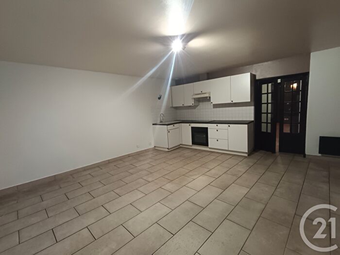 Appartement à louer - Boulogne-sur-Mer, Tivoli, Tintelleries - 2 pièces - 1 chambre