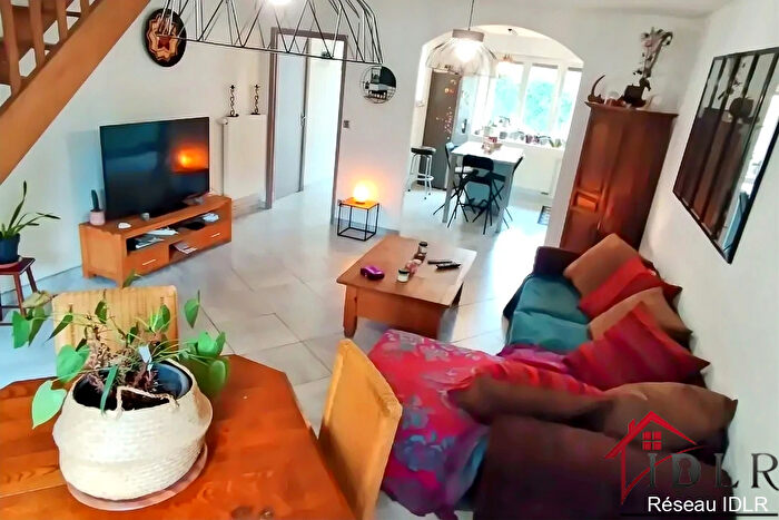 Maison à vendre - Rochefort-sur-la-Côte - 5 pièces - 4 chambres