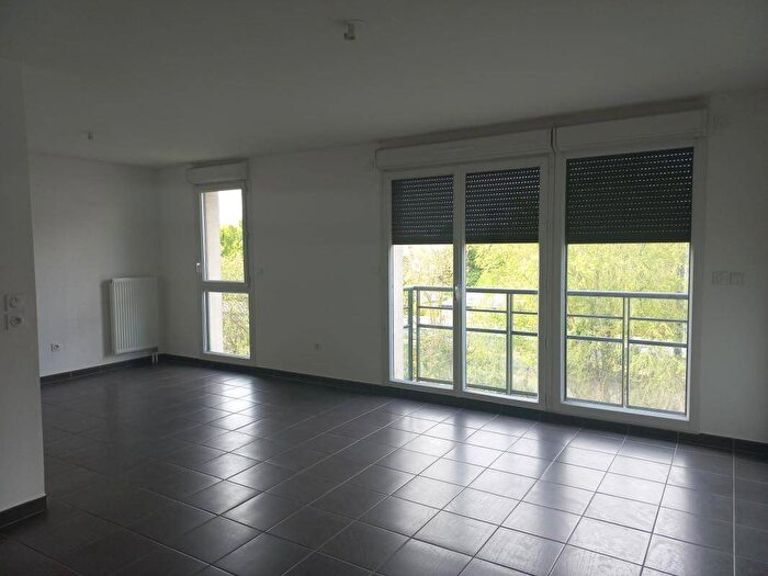 Appartement à louer - Faubourg Saint Catherine-Faubourg de Paris-Le Vignole, Valenciennes - 3 pièces - 3 chambres