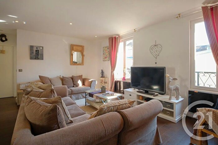 Fontainebleau, Centre-ville - Appartement 5 pièces à louer