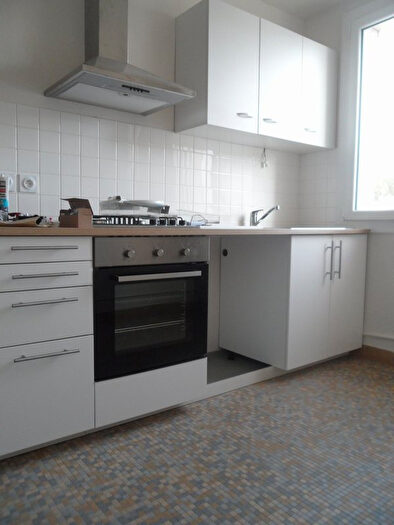 Appartement 4 pièces à louer à Bourges, Aéroport, Vauvert, Pierrelay, Pissevieille