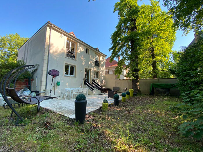 Maison à vendre - Villemomble, Parc Carette - 6 pièces - 4 chambres