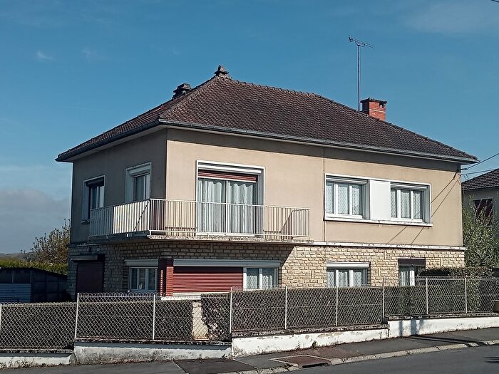 Maison à vendre - Montmirail - 6 pièces - 3 chambres