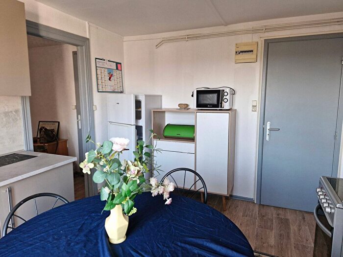 Appartement à louer - Centre Ville, Jarny - 2 pièces - 1 chambre