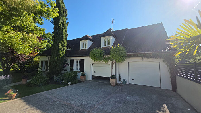 Maison 7 pièces à vendre à Gressy