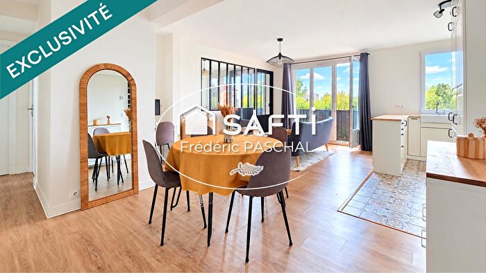 Appartement 3 pièces à vendre à Nanterre, Centre-ville