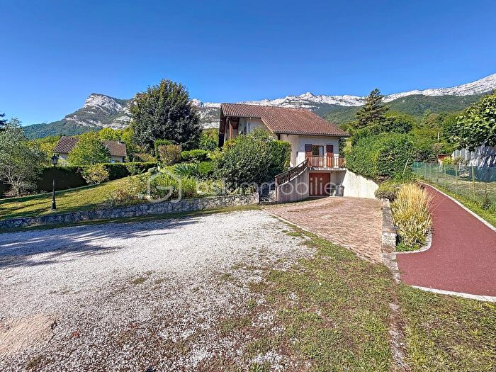 Maison à vendre - Varces-Allières-et-Risset - 5 pièces - 4 chambres